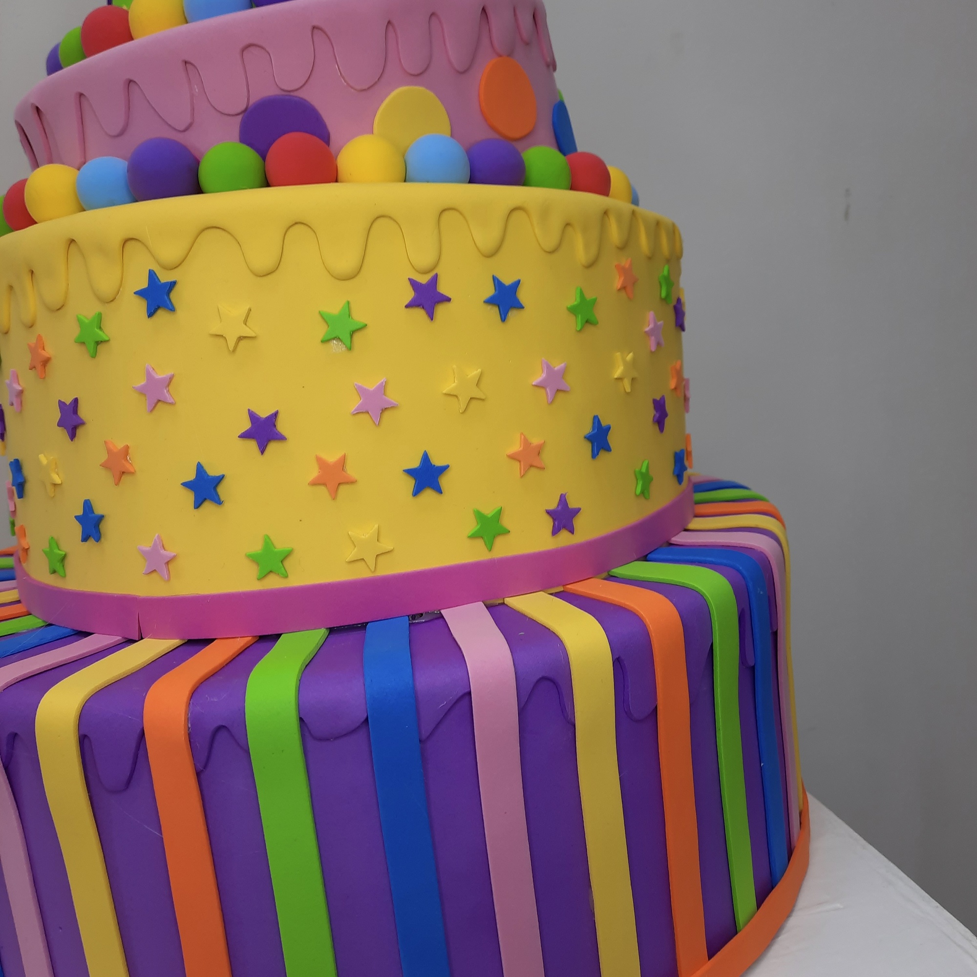 Tarta falsa - Equilibrio de Colores - Artesanía Lara